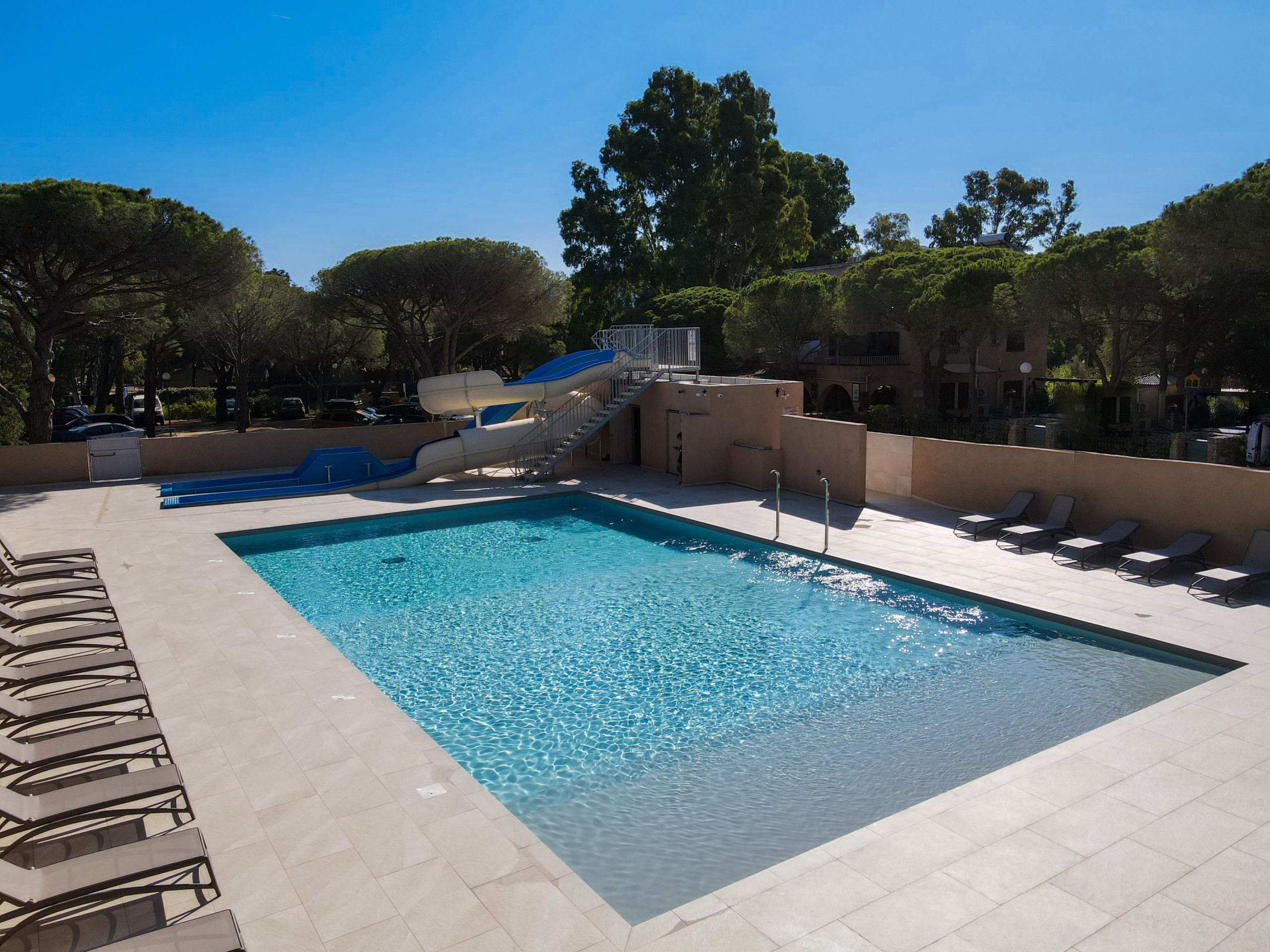 Campingplatz mit Pool Calvi - Camping Paduella